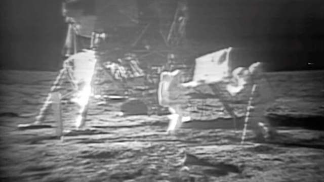 Upcoming Film About the 1969 Moon Landing Omits Planting of American ...