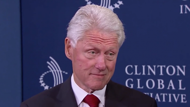 Creepiest Pic of the Year? Portrait of Bill Clinton in a Blue Dress ... Creepiest Pic of the Year? Portrait of Bill Clinton in a Blue Dress ...