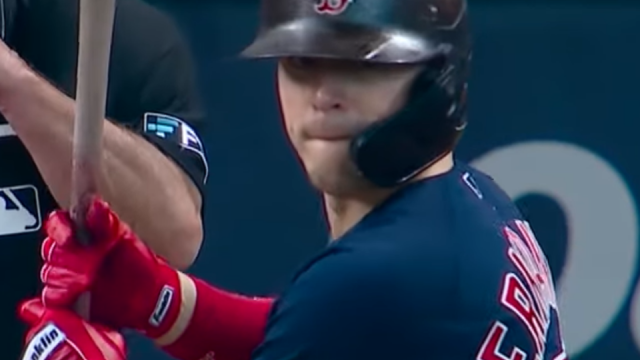 Kiké Hernández Playoff Success Foretold By ... Dancing? | MRCTV