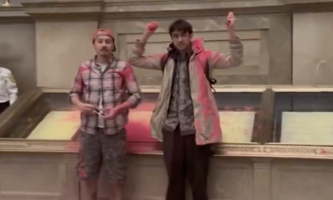 Climate Activists Arrested for Red Powder Attack on US Constitution Exhibit
